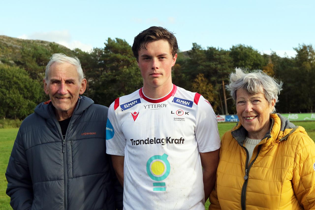 Marius hørte dunk og smell